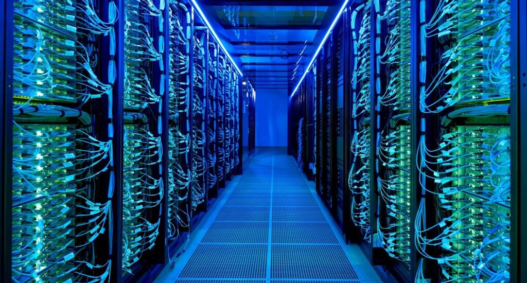 ابررایانه چیست | تاریخچه ابر رایانه در دنیا و ویژگی های ابر رایانه های ...